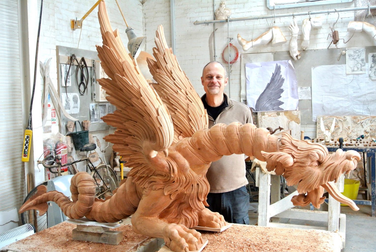 Art School Master Carver central to renovation of Kew Garden’s Great ...