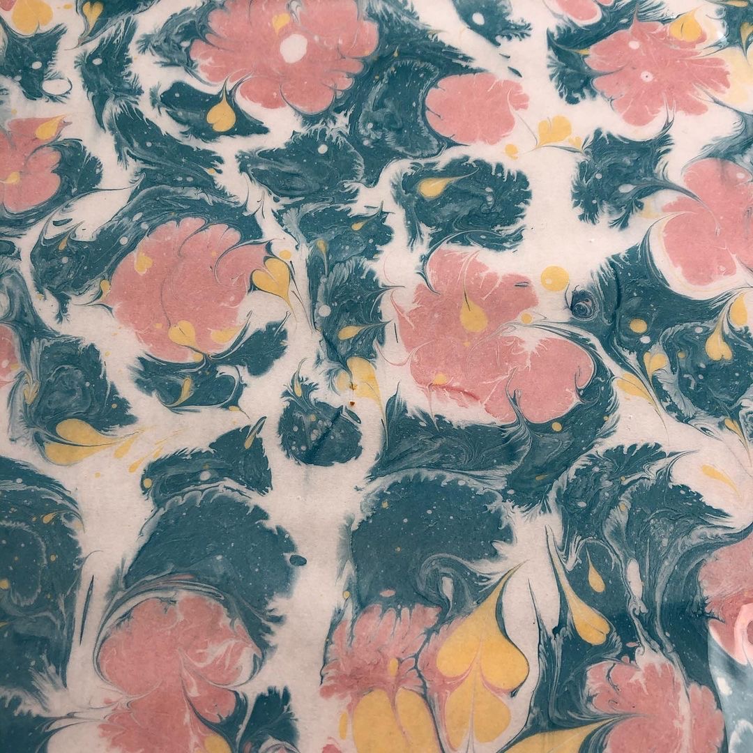 Books & Paper students learn historic marbling techniques | City ...