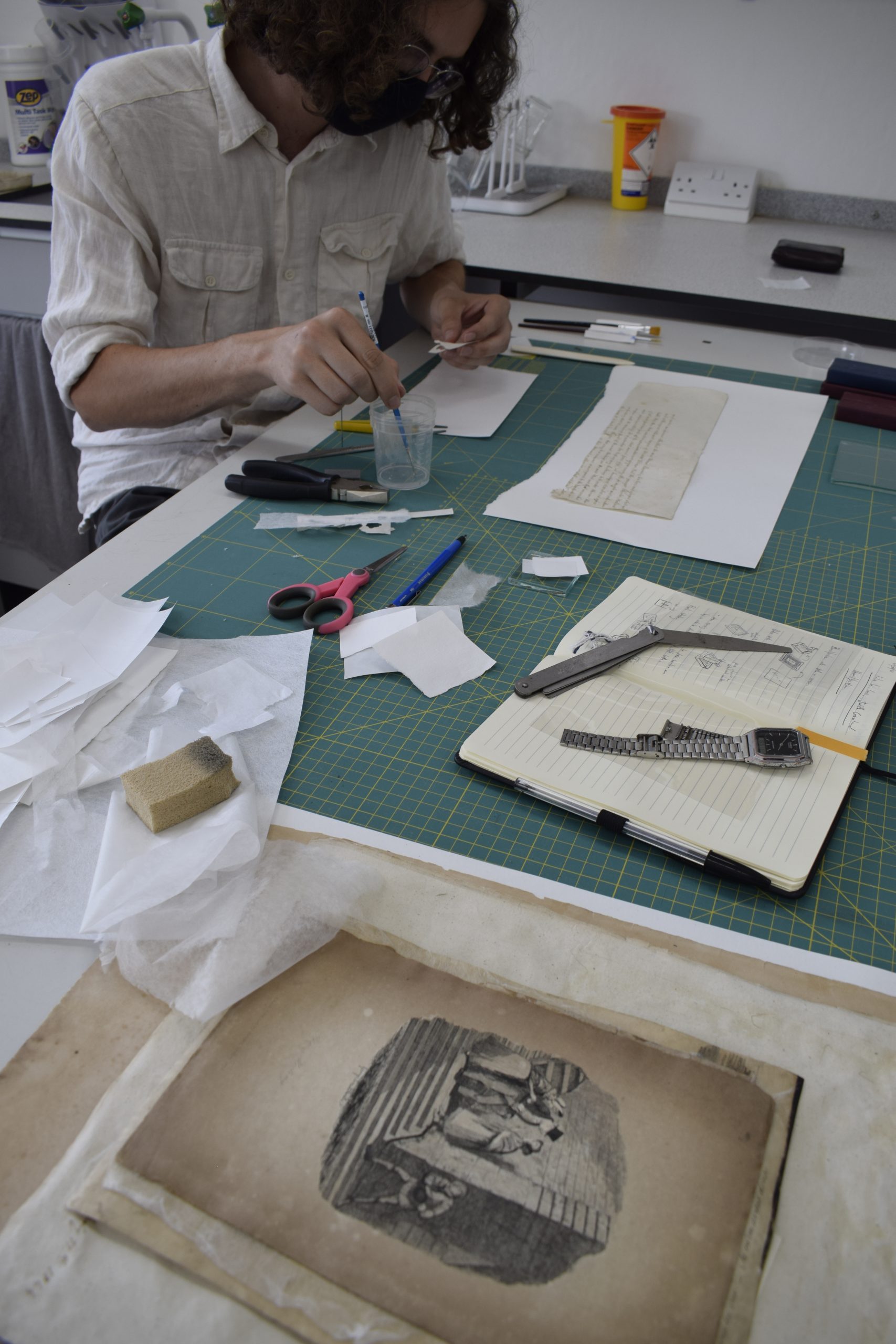 Introduction to Conservation workshop for Books & Paper students | City ...