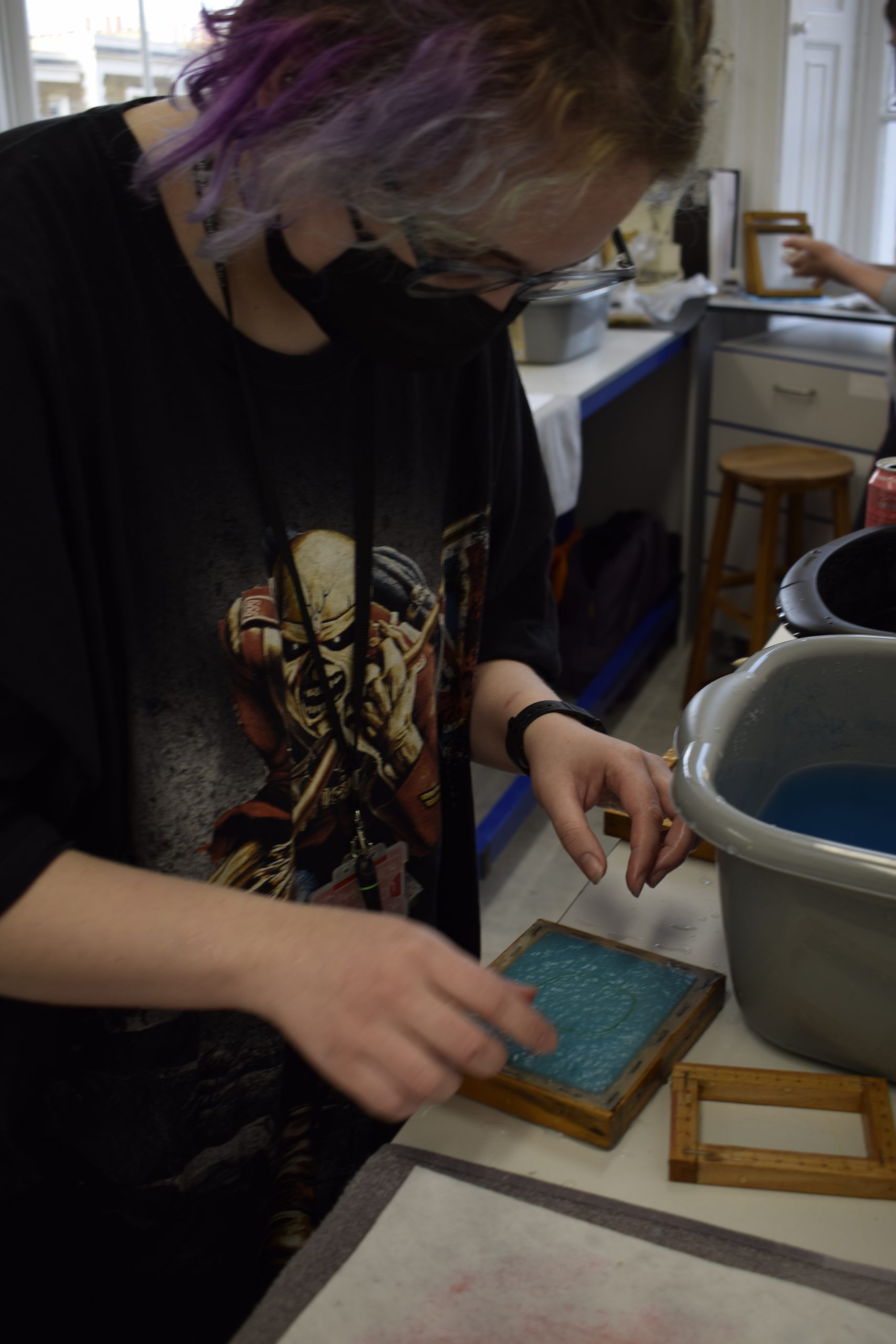 Books & Paper students learn paper-making techniques | City & Guilds ...